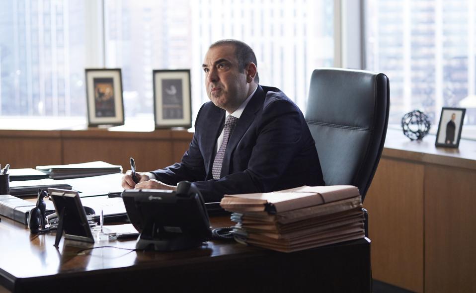 Can ‘Suits’ Star Rick Hoffman’s Return As Louis Litt Save ‘Suits LA’?