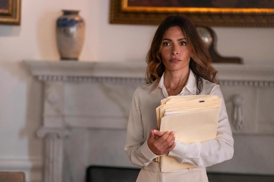 ‘Paradise’ Star Hopes Her Character Becomes Unhinged In Season 2 Of ...