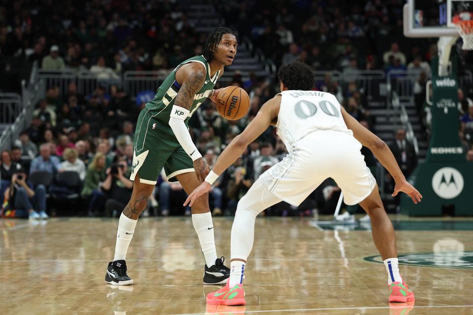 Kevin Porter Jr. Gives Bucks Energy They Need Off The Bench