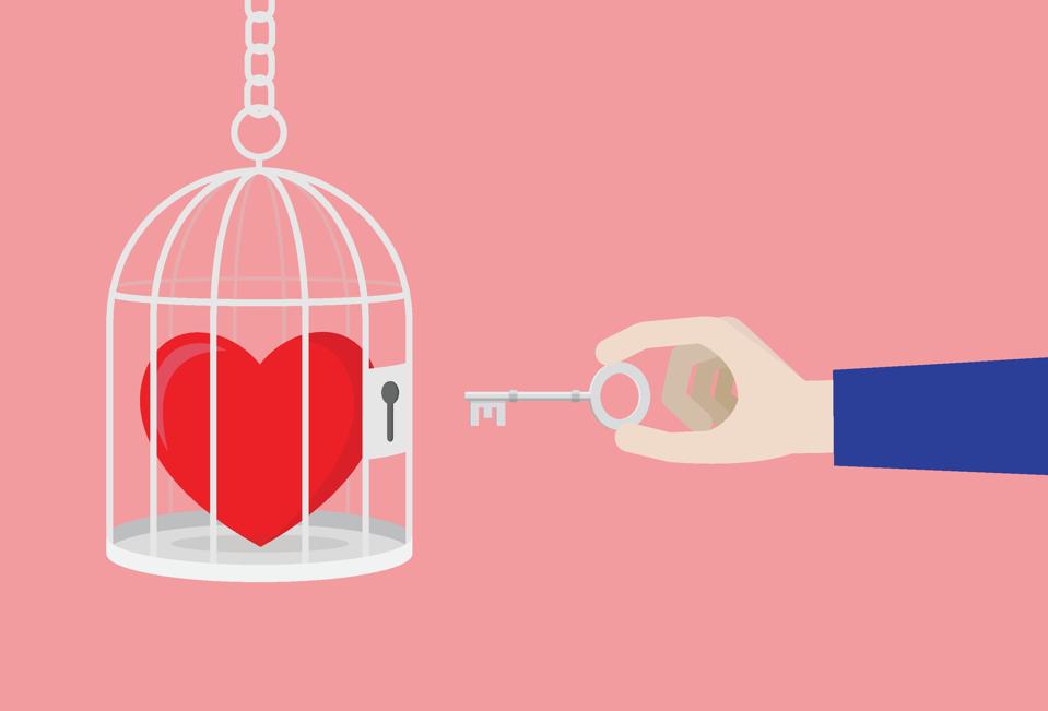 Why You Need To Break Free From ‘Caging’ In Relationships—By A Psychologist
