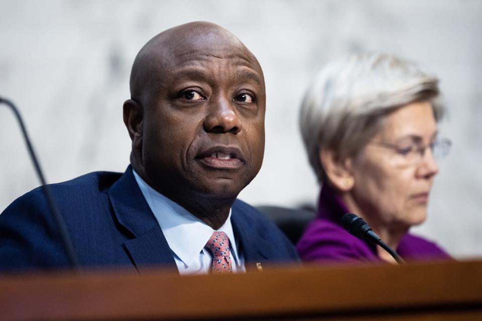 Senate Banking Committee Approves GENIUS Act For Crypto Stablecoins