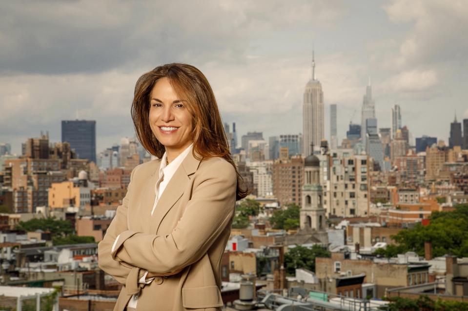 Golnar Khosrowshahi: First Woman To Take An Indie Music Company Public