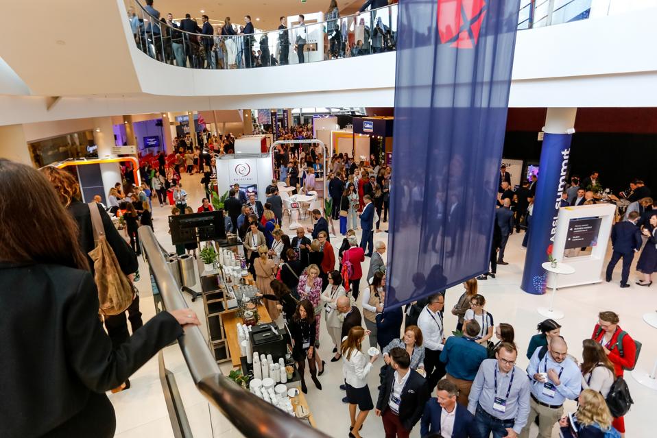 Why There’s No Substitute For The Power Of In-Person Networking