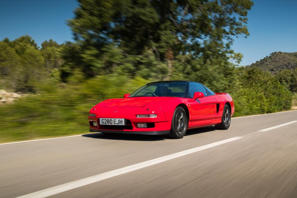 How Does The First Generation Acura NSX Hold Up 35 Years Later?