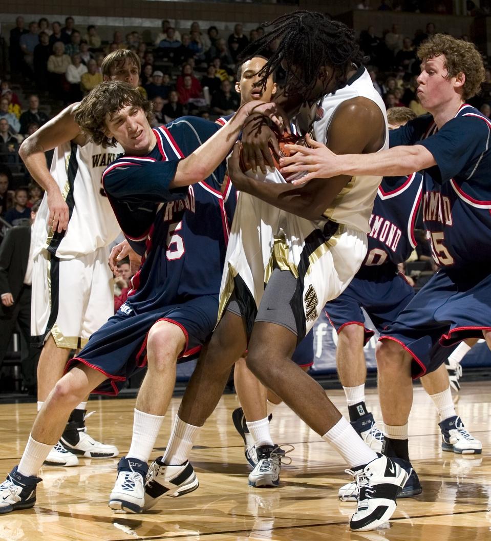 NCAA Coaching Carousel: Columbia Hires Florida Assistant Kevin Hovde