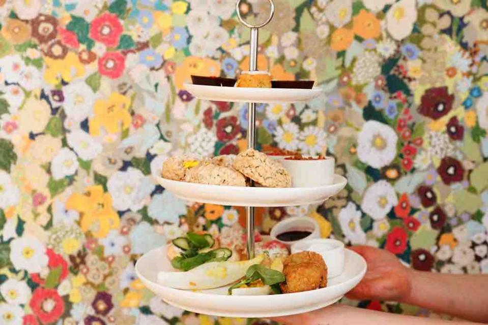 3 Very Cool Spots For Warming Springtime Tea Parties In Seattle