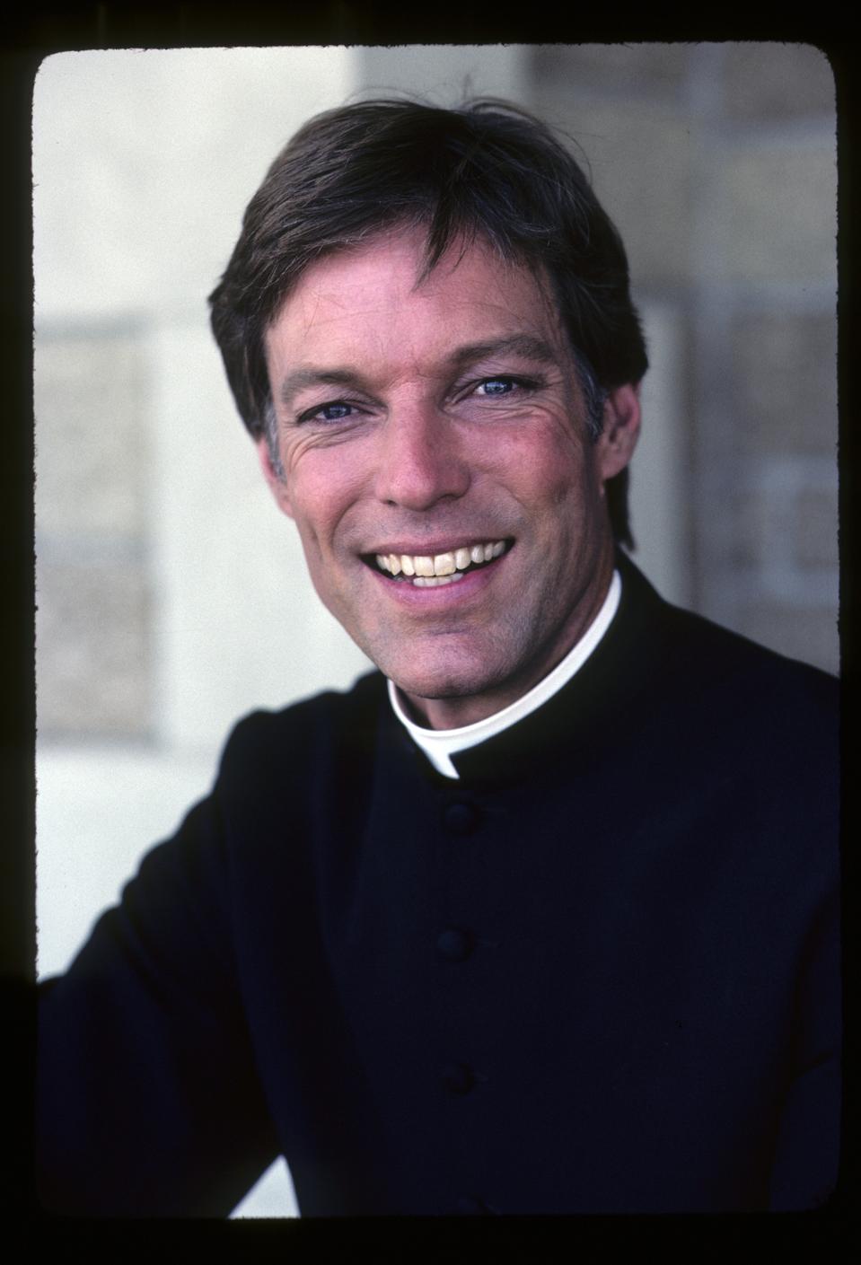 Richard Chamberlain Dies: The ‘Shōgun’ And ‘Thorn Birds’ Star Was 90