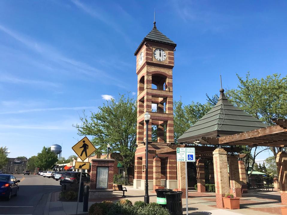 The 15 Most Expensive ZIP Codes In Kansas, From Zillow Data