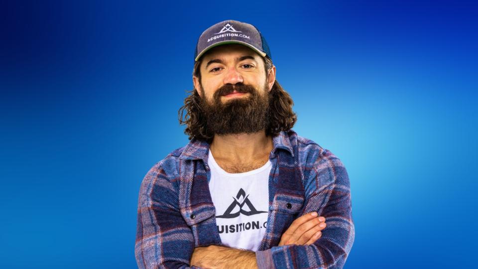 How Alex Hormozi Manages 500 Employees: His Complete Process Unpacked