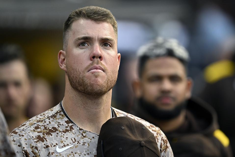 Gavin Sheets Joins Padres: A Fresh Start After White Sox