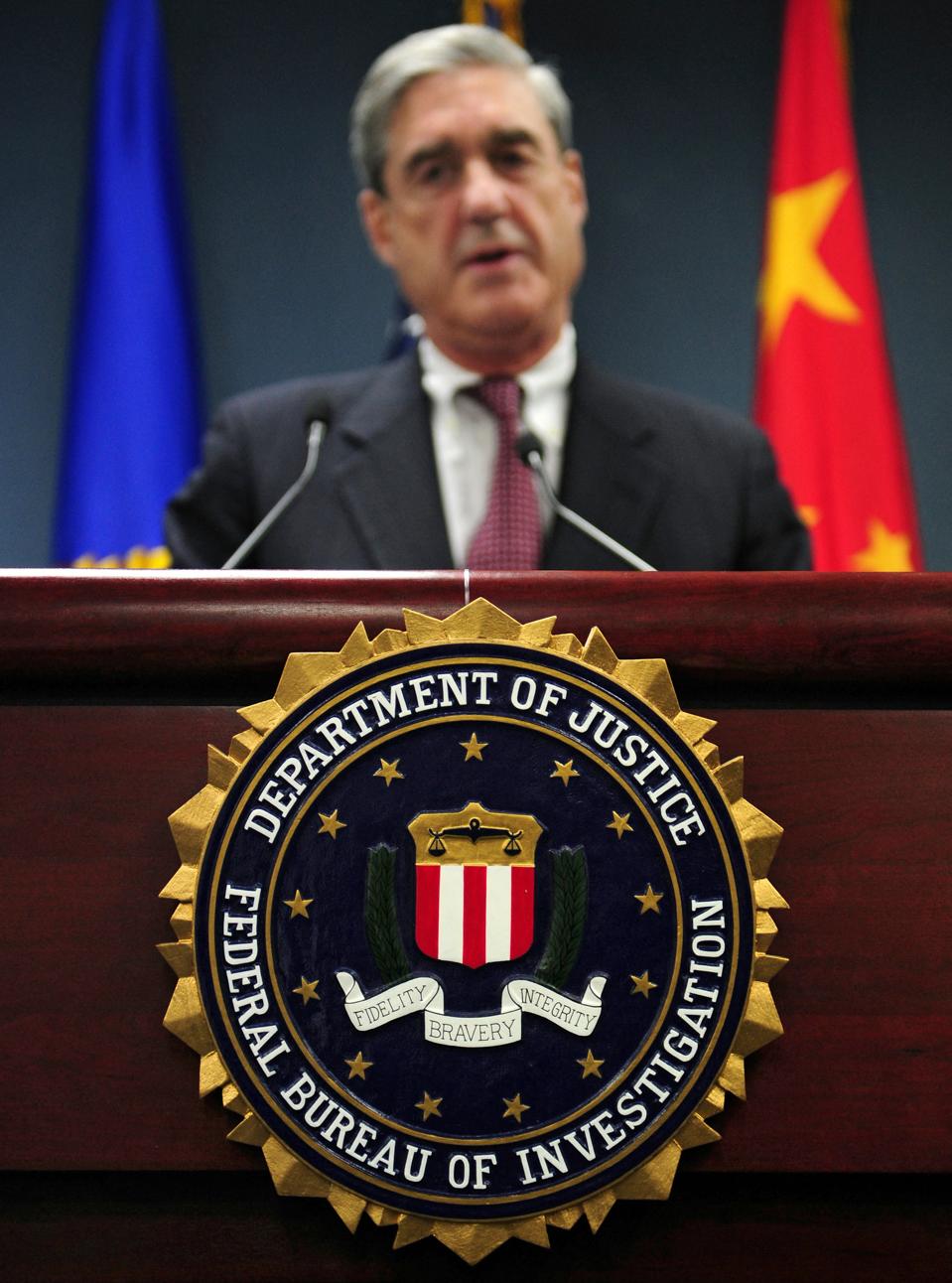 New iPhone, Android Attacks—Delete These Texts After FBI Warning