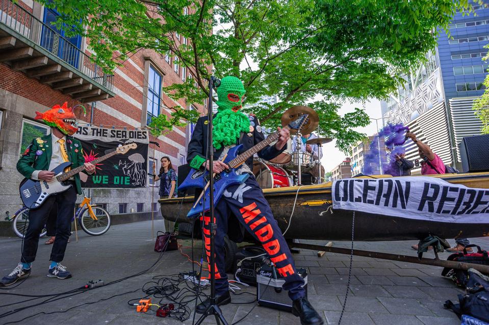 How Mineral Stockpiles from the Ocean Became an American Objective