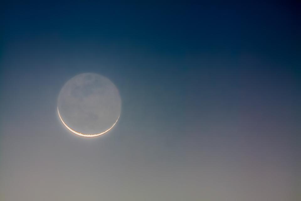 Sunday’s ‘New Supermoon’ Was 2025’s Closest — Expect King Tides