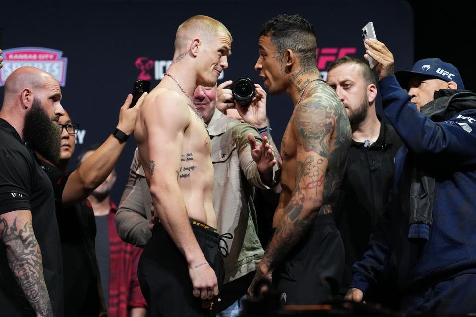 UFC Kansas City: What Time Does Tonight’s Fight Card Start?