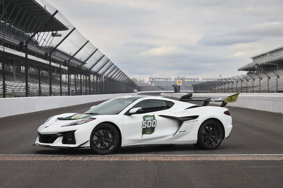 Chevrolet Corvette ZR1 Unveiled As Pace Car For 109th Indy 500