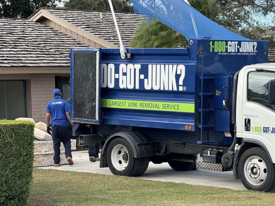 5 Lucrative Basic Jobs Where a College Degree Isn’t Required