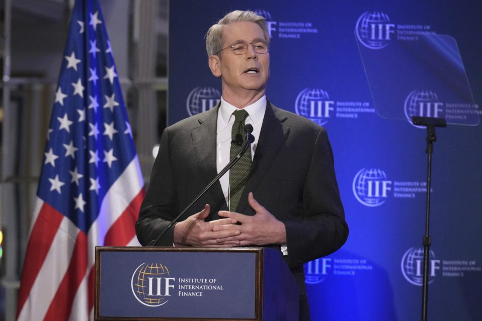 Why Stablecoins May Surpass China In U.S. Treasury Holdings By 2028