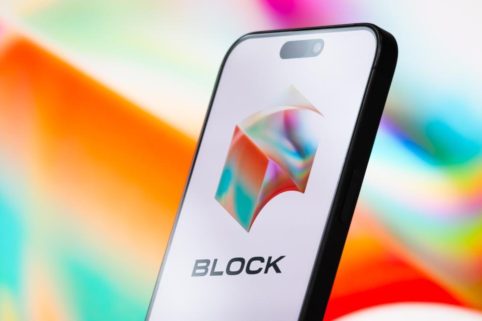 Block Inc.: What’s Happening With XYZ Stock?