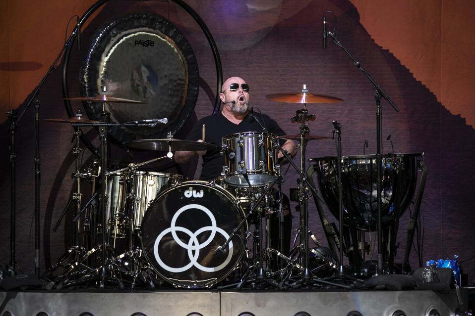 John Bonham’s Son On Tour Playing Led Zeppelin’s ‘Physical Graffiti’ Album