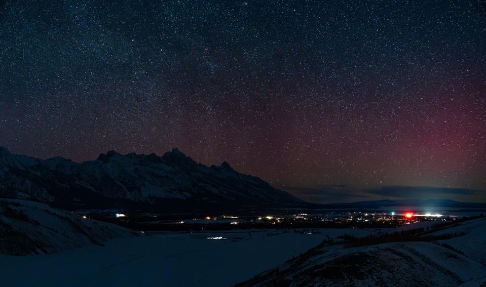 Jackson Hole Becomes World’s First ‘Dark Sky’ Airport