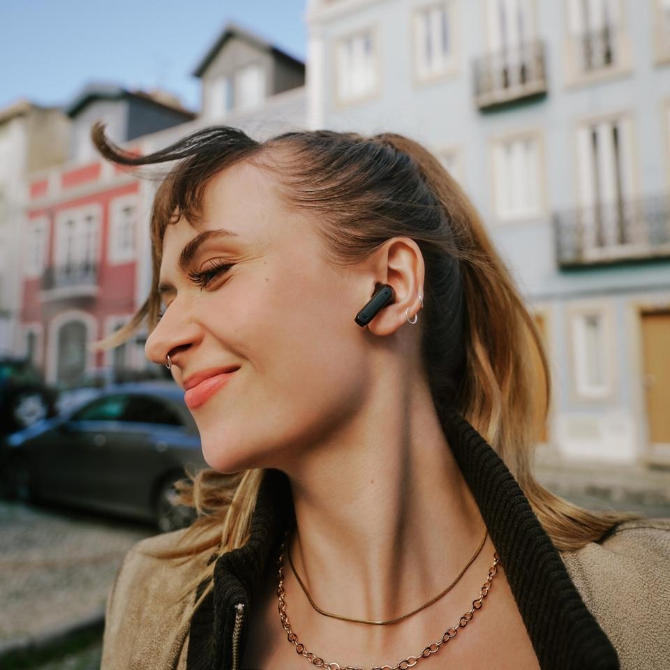 Sennheiser Reveals New And Affordable Accentum Open Wireless Earbuds
