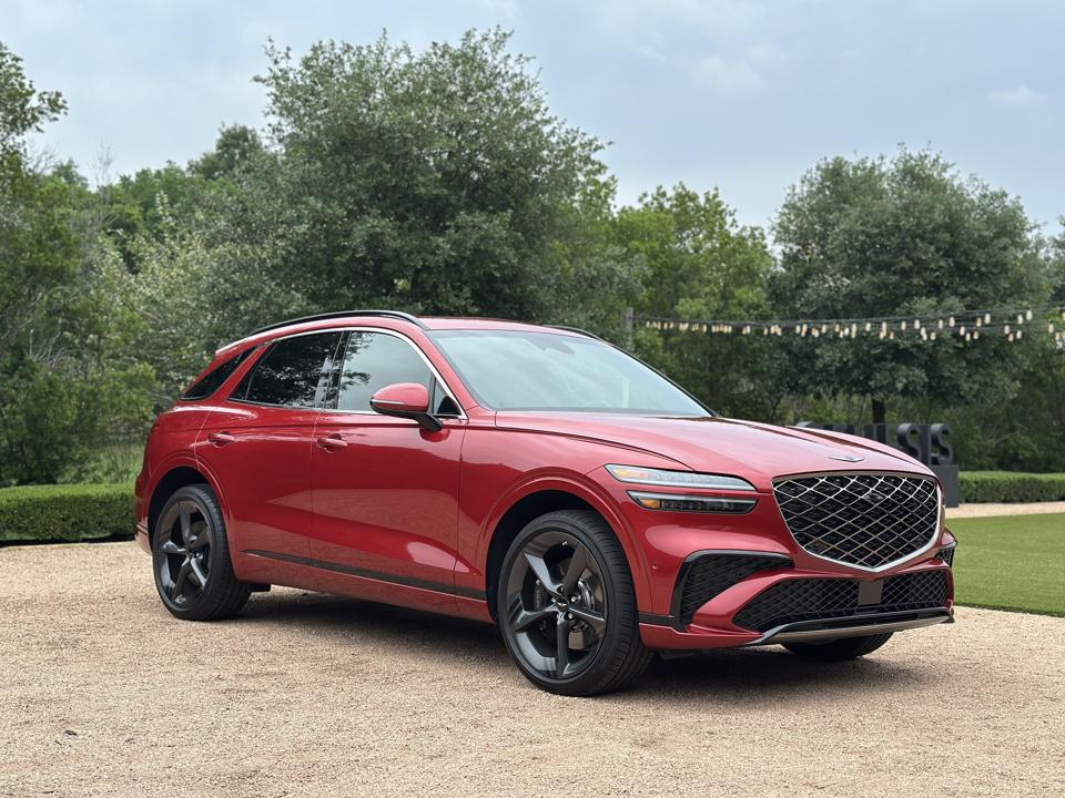 Everything You Need To Know About The 2026 Genesis GV70