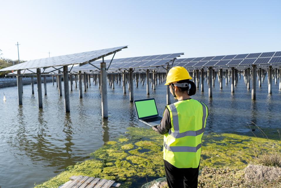 Highest-Paying Green Jobs In 2025 Earning As Much As $165K