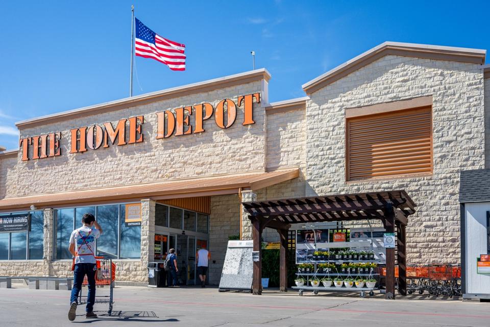 How Will Home Depot's Stock React To Its Q1 Earnings?