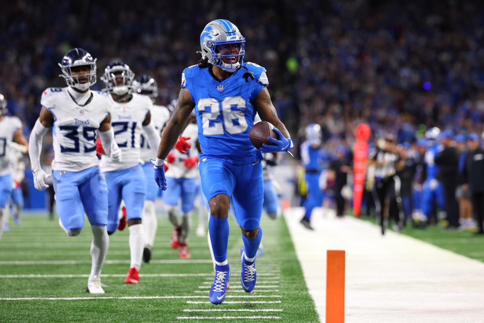 Fantasy Football 2025: Top 5 Running Back Rankings