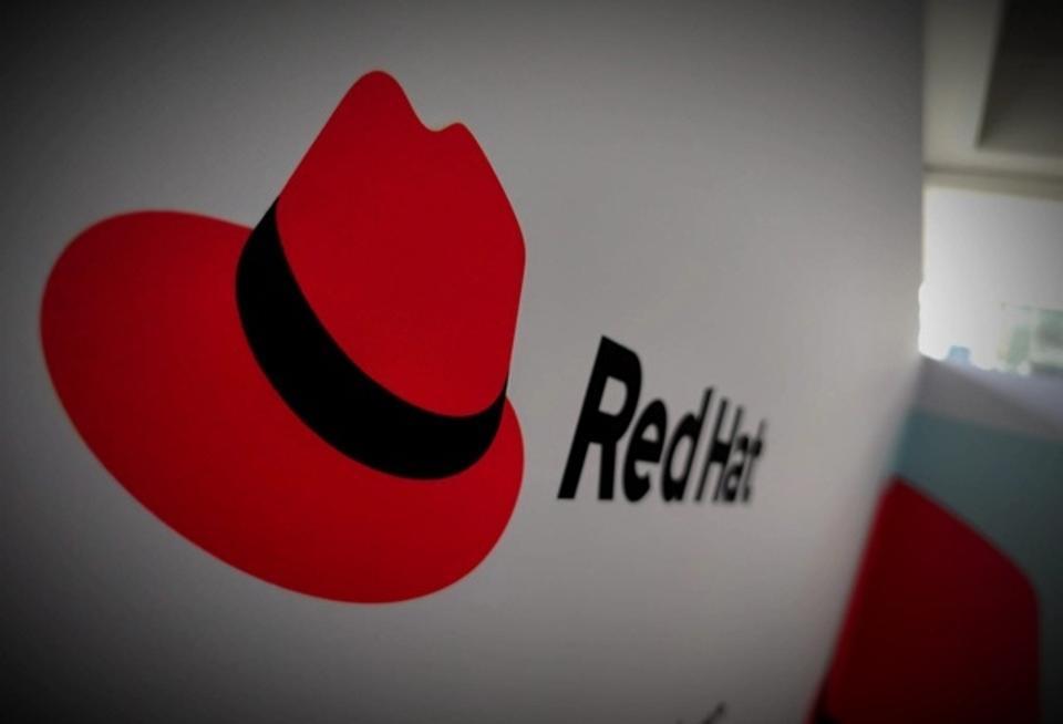 Red Hat CEO Defines Hybrid Today, Hybrid Tomorrow