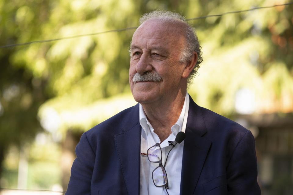 Spain World Cup Idol Vicente Del Bosque Raises A New Wave Of Players