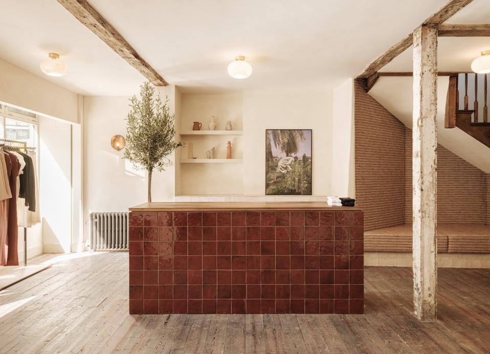 Ethical Fashion Brand Kotn Opens First European Store In London