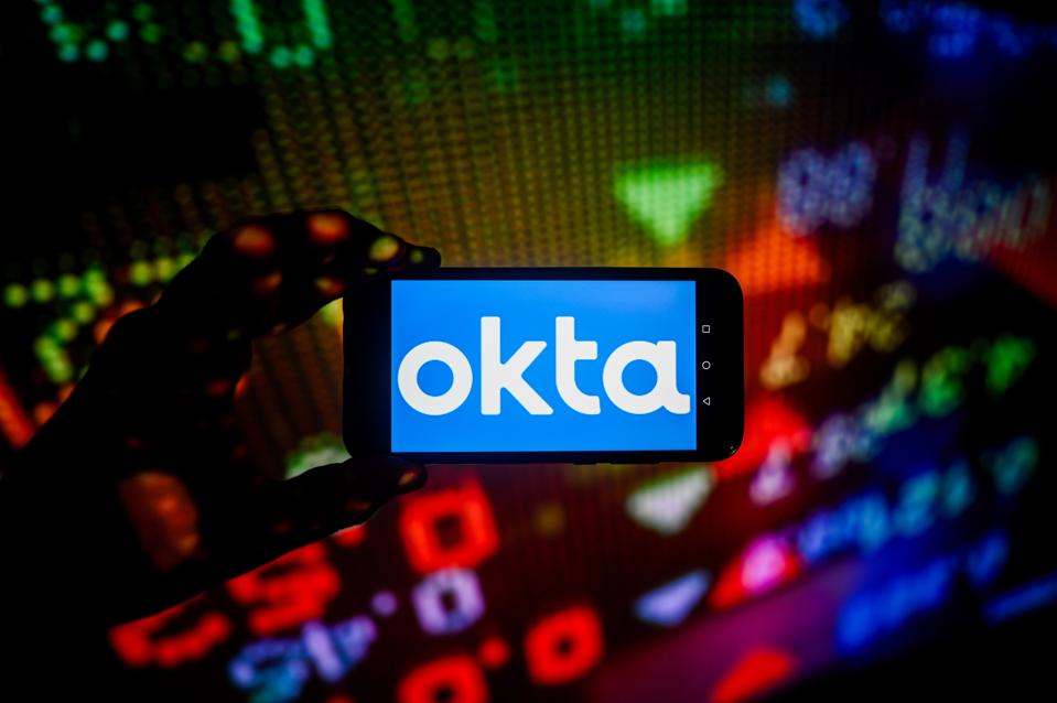 Should You Buy or Sell OKTA Stock Ahead of Its Earnings?