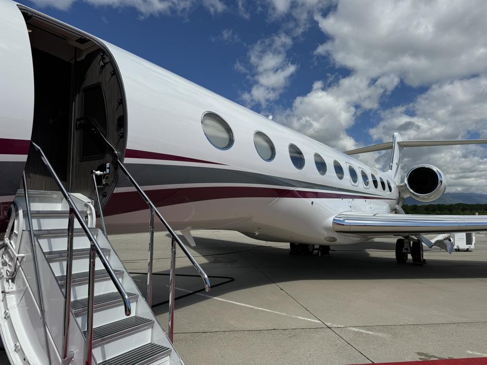 U.S. Private Jet Flying Increased After Trump’s Liberation Day Tariffs