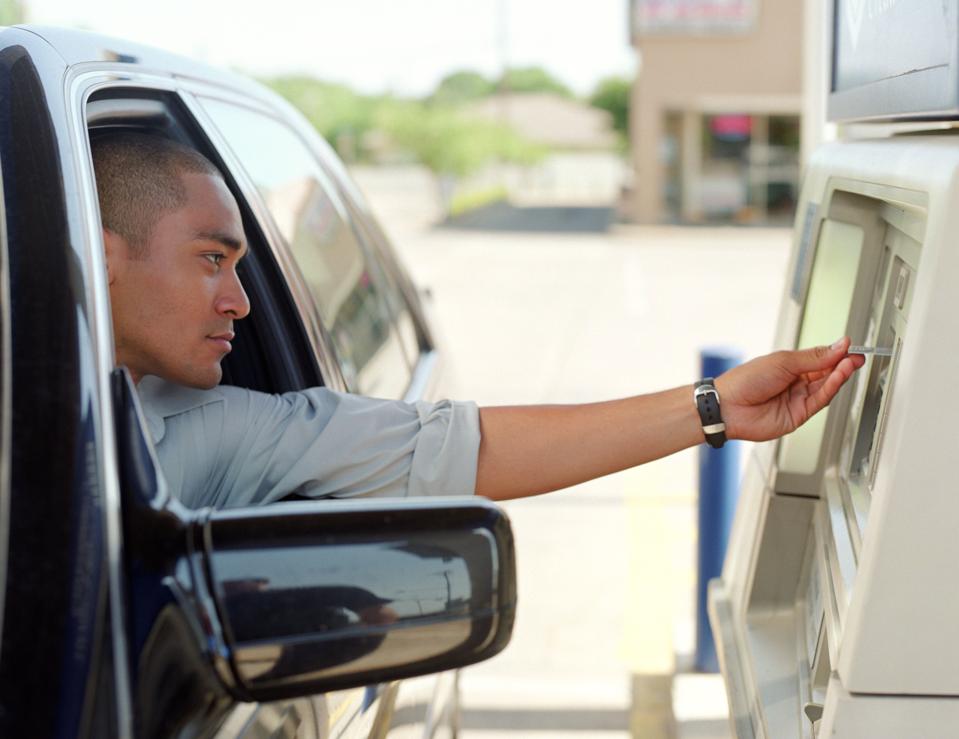 How Credit Unions Are Using AI To Compete With Big Banks