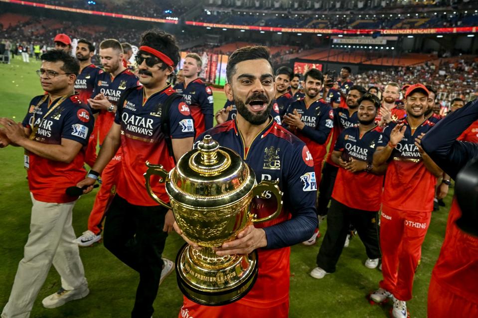 Cricket Superstar Virat Kohli Finally Ends Title Hex At Indian Premier ...