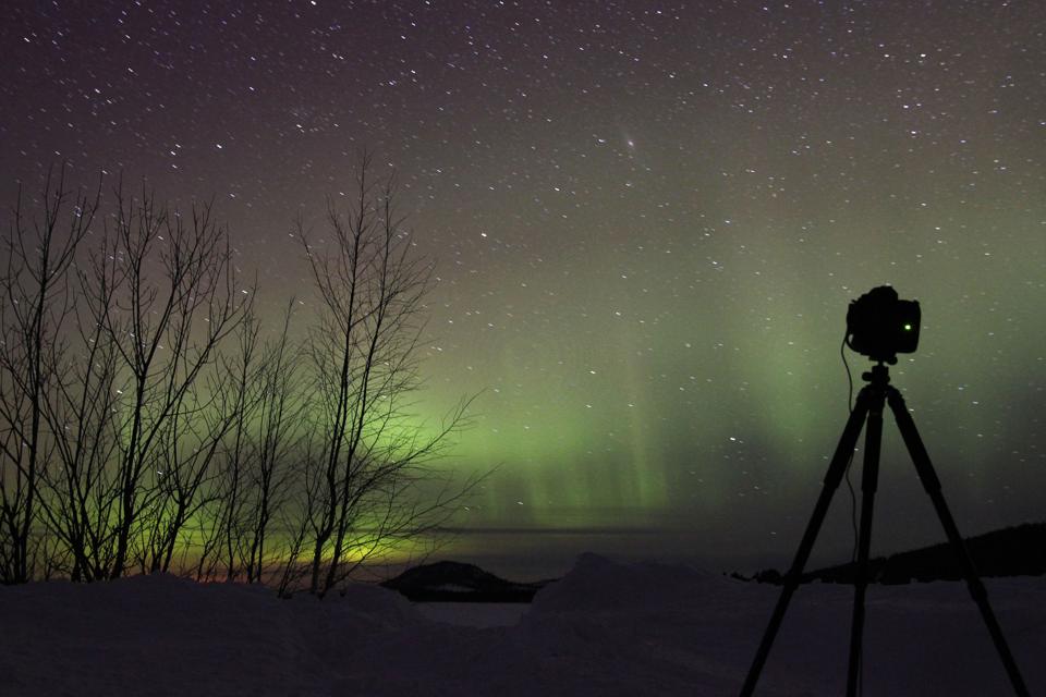 Updated Northern Lights Forecast: ‘Strong’ Storm May See Aurora In 18 U ...