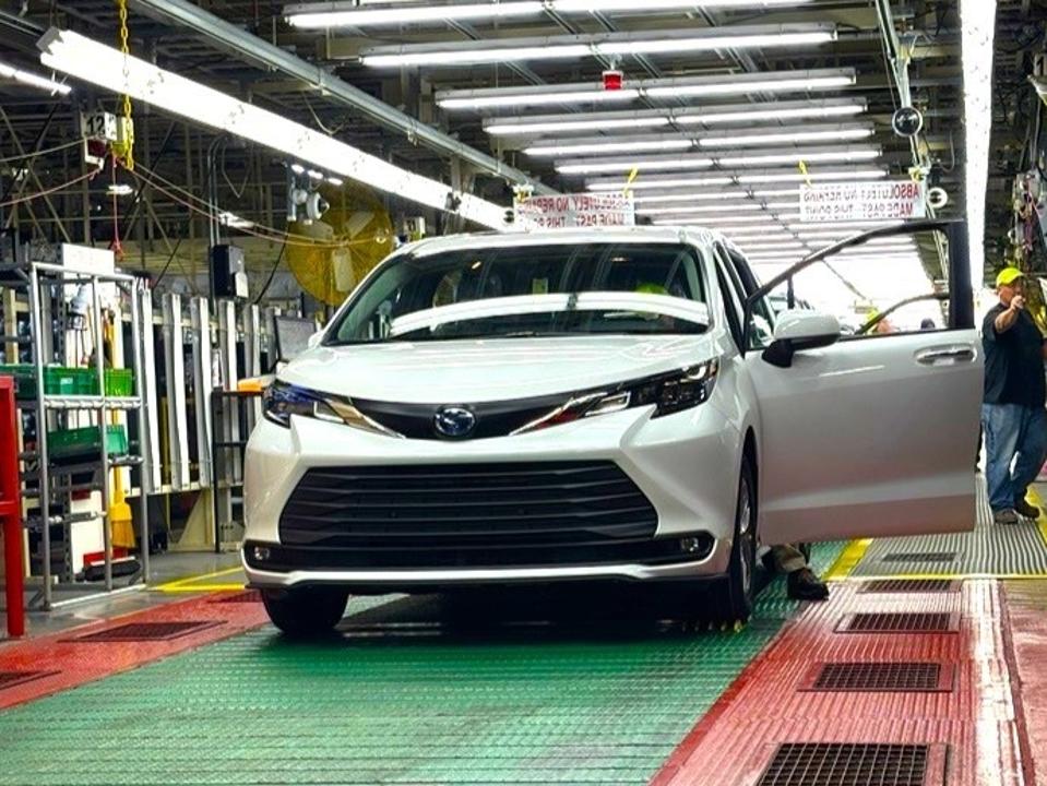 The Message Behind Toyota’s Big Hybrid Achievement In Indiana