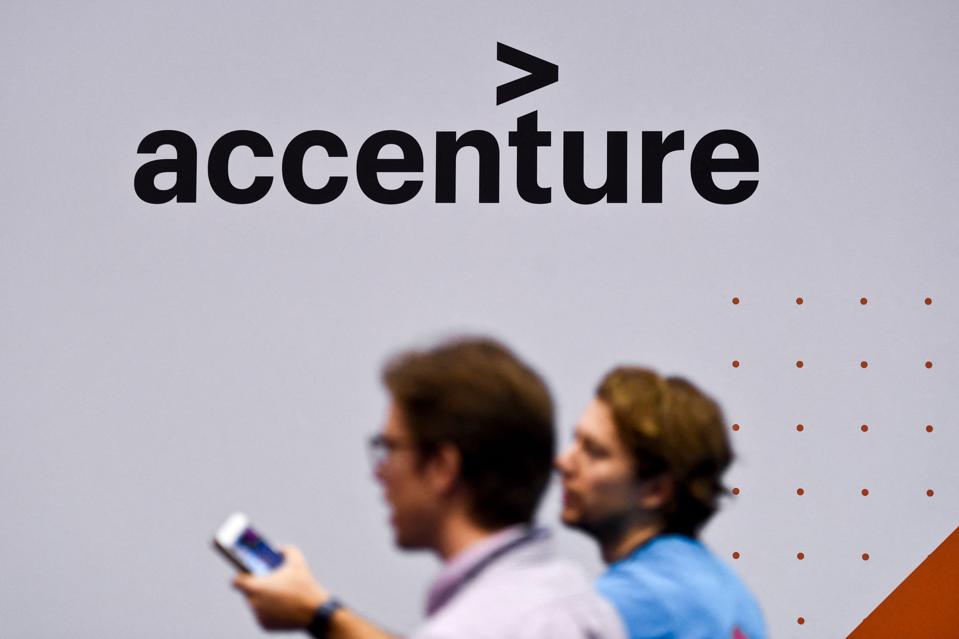Accenture’s Stock Tanks On Weak Q3 Bookings; Banks On Gen AI Growth