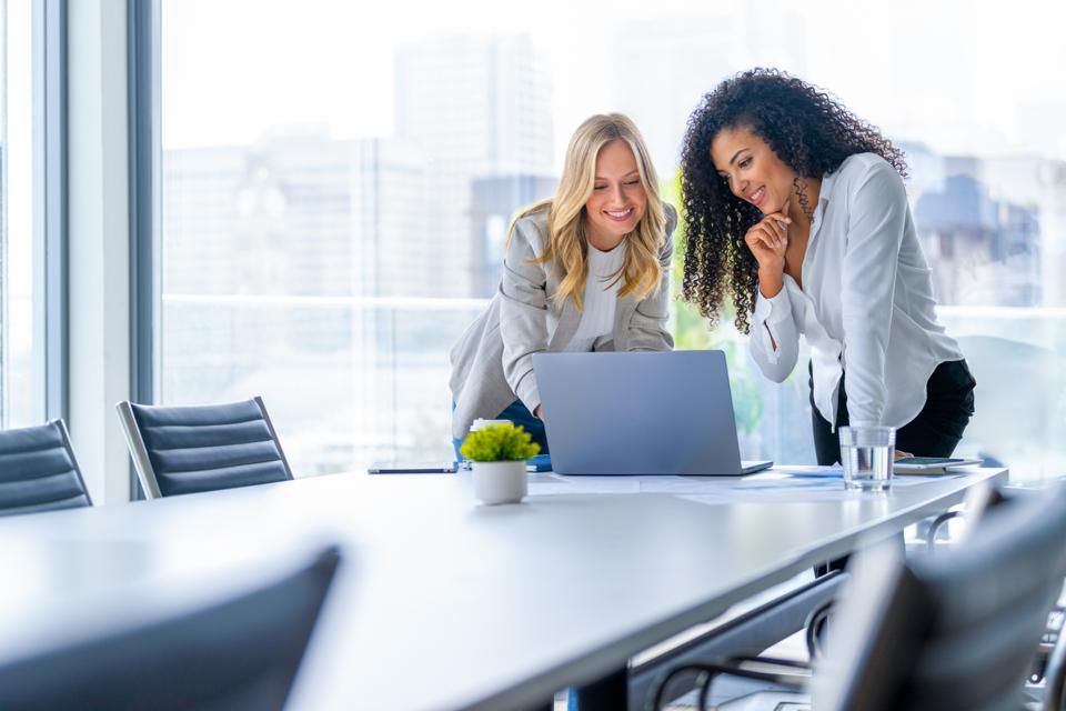 How To Find And Retain Product-Minded Specialists