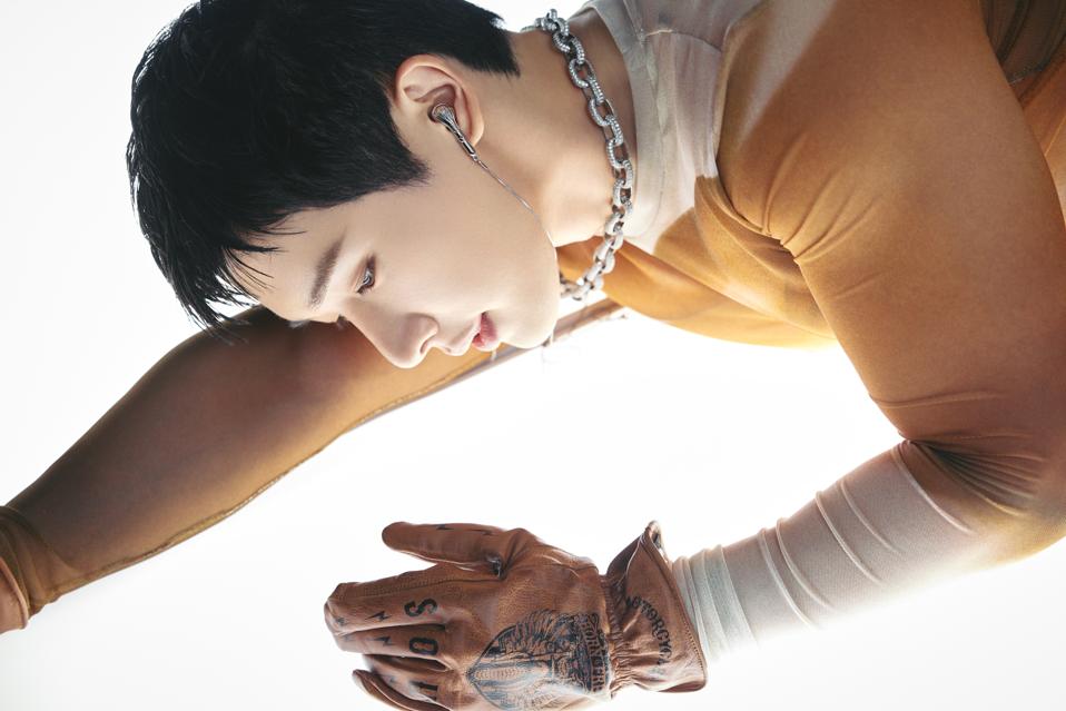 K-Pop Star Wonho Channels 2000’s Pop With ‘Better Than Me’