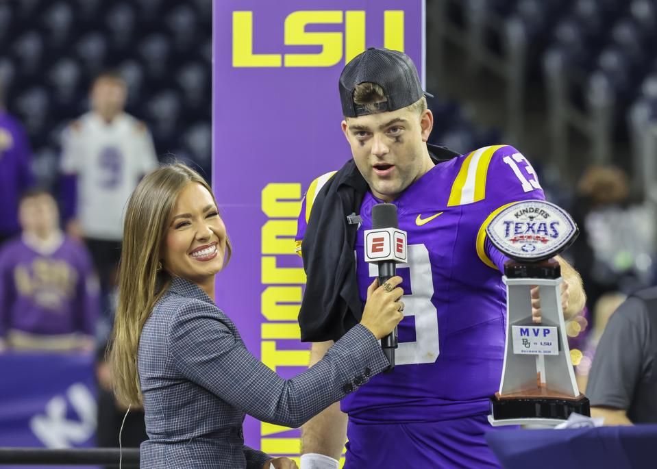 Garrett Nussmeier On How He Got Through LSU Tigers’ Up-And-Down Season ...