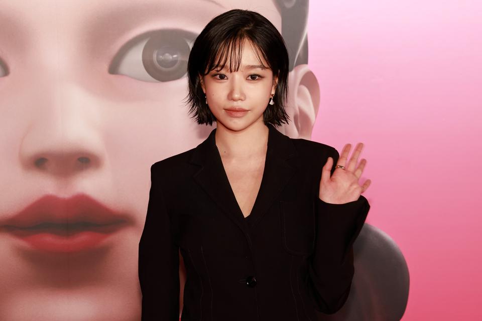 ‘Squid Game’ Star Jo Yuri Drops New Single As Show Dominates Netflix