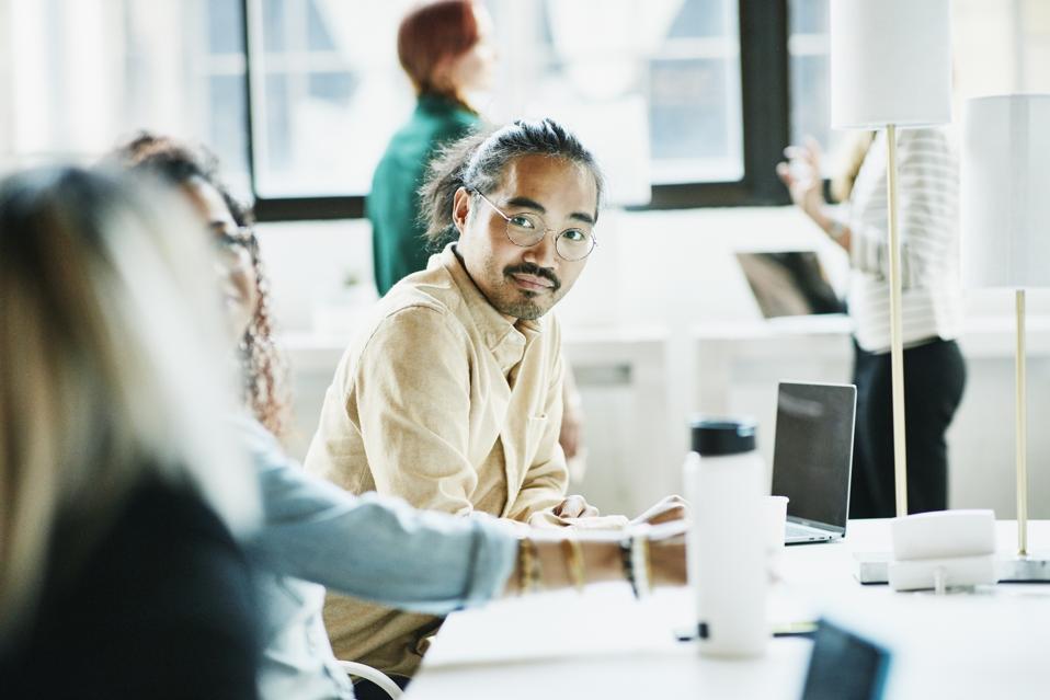 5 Types Of LinkedIn Content To Avoid Posting In 2025