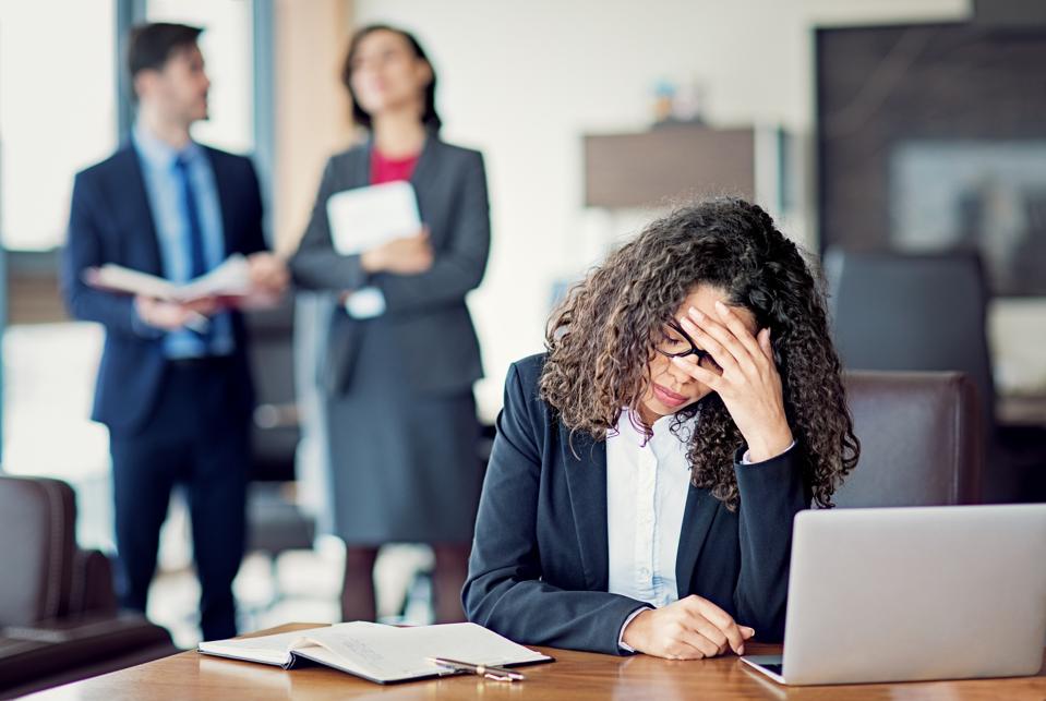 5 Smart Ways to Stop a Toxic Co-Worker From Hurting Your Team