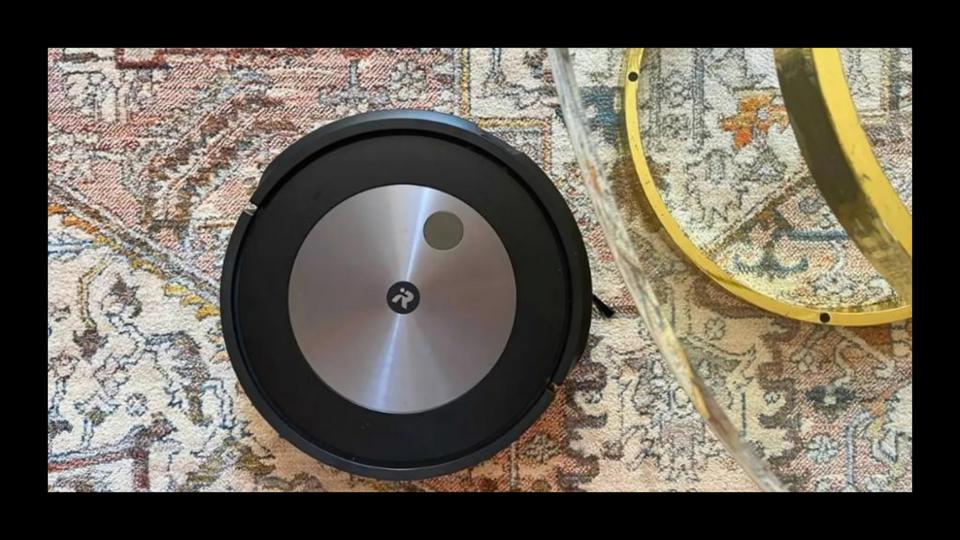 Best Robot Vacuums For Pet Hair 2025 - Forbes Vetted