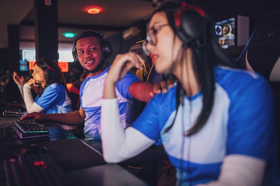 What Esports Can Teach Sports Executives About Fan Engagement