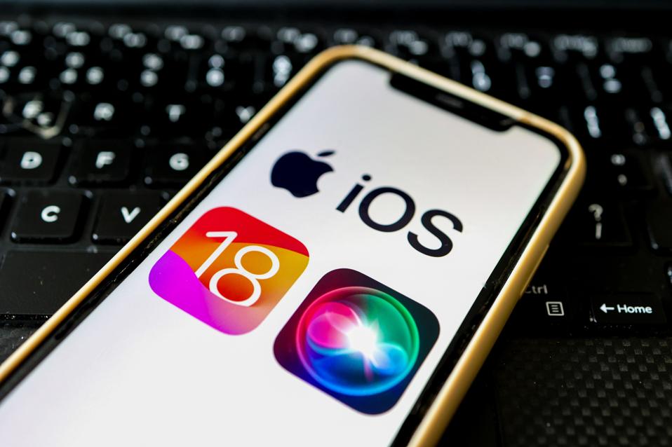 Apple Releases iOS 18.7: Urgent iPhone Update For Users Who Don’t Want iOS 26