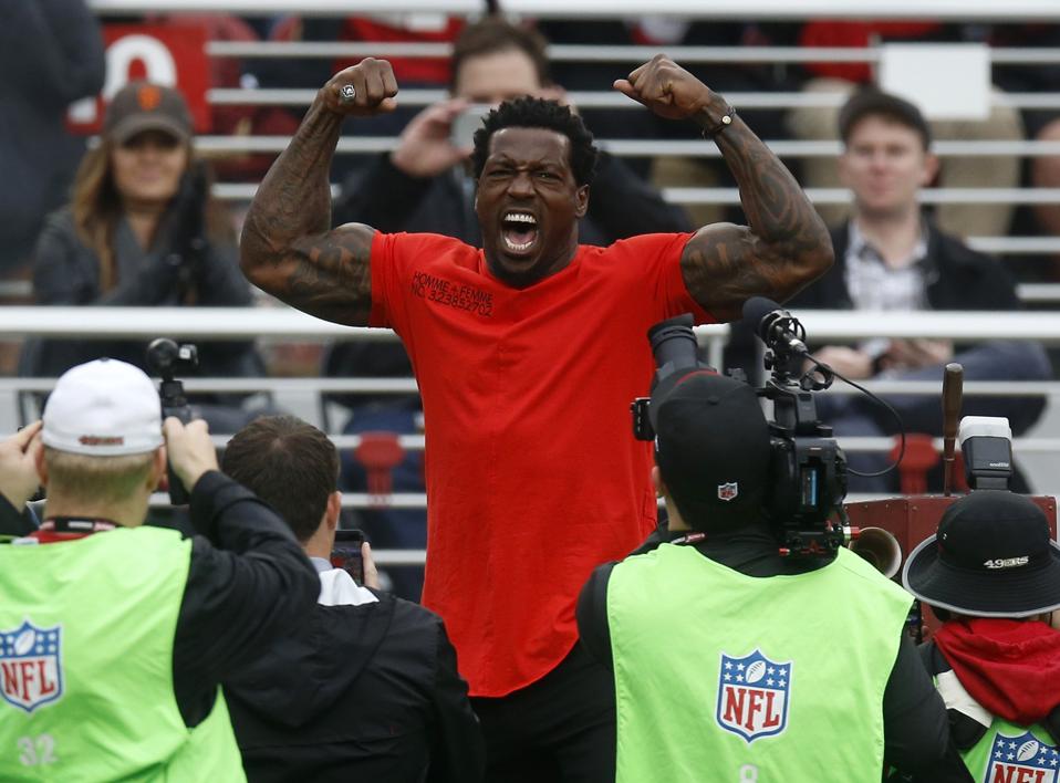 San Francisco 49ers Great Patrick Willis On Team With Healthy Christian ...