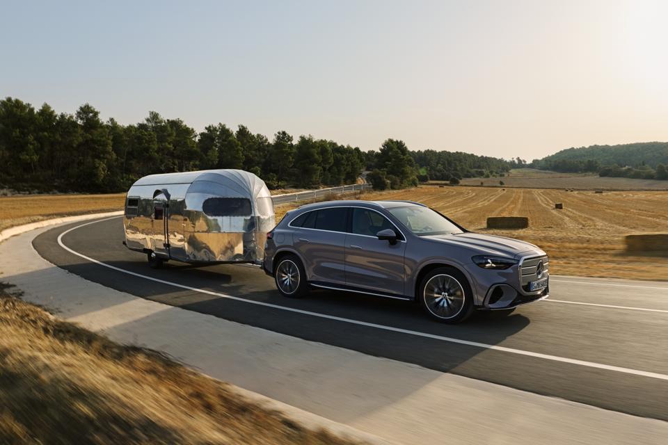 Mercedes’ Best-Selling GLC Adds Pure Electric Drive
